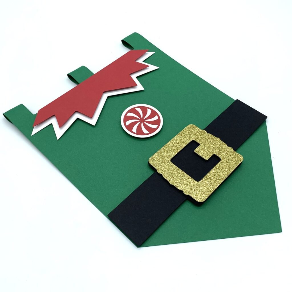 Elf Clothes Flag - Studio Ilustrado